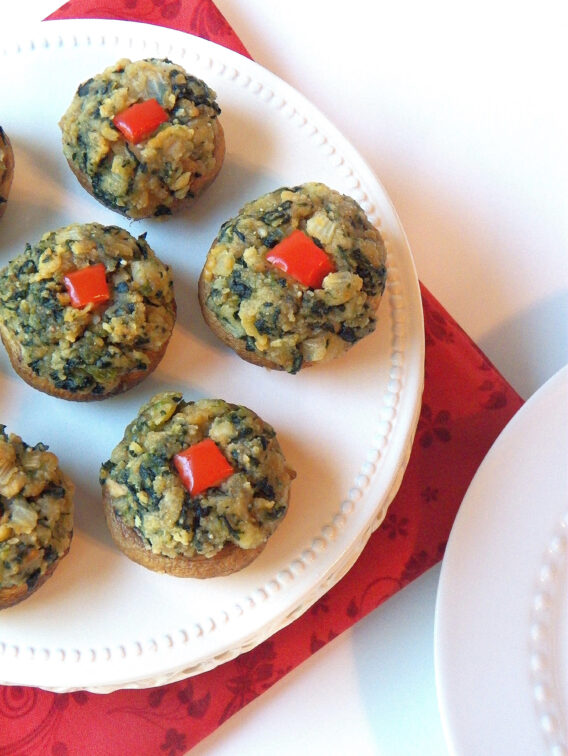 Spinach & Ritz Cracker Stuffed Mushrooms | In Good Flavor